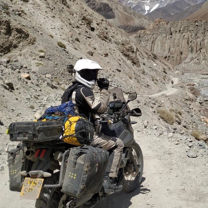Me_Motorcycle_World | NOOBS ON WHEELS ADVENTURES